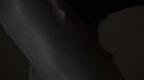 Babe Love Finger With Strap Om Eporner