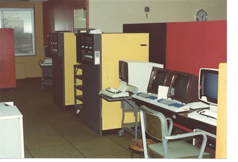 Wisconsin Dot Ibm 360 65 Multiprocessor The Computer Collection