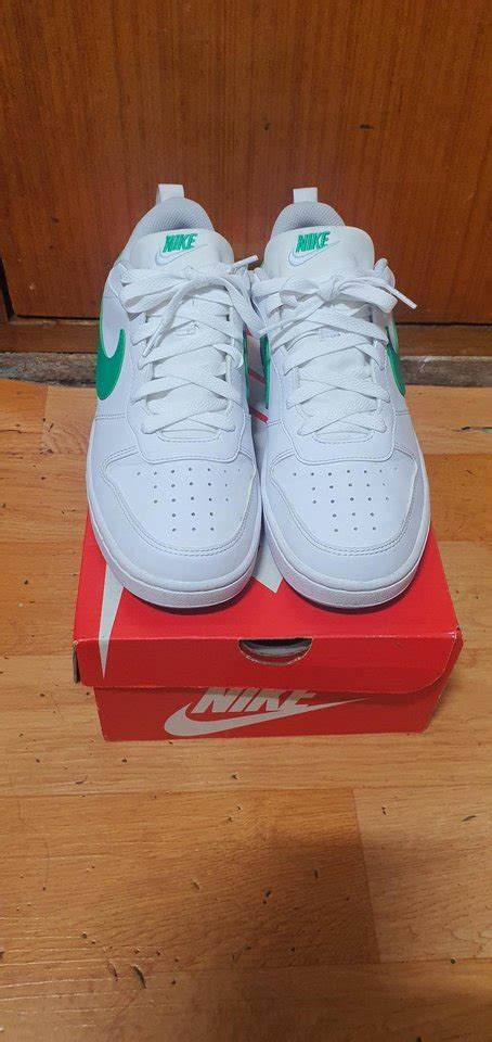 나이키운동화250ma급 헬로마켓