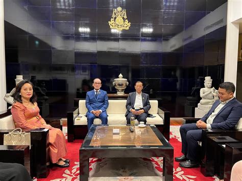 គេហទំព័រ ព្រឹទ្ធសភា នៃព្រះរាជាណាចក្រកម្ពុជា