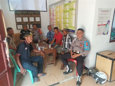 Sinar Pagi Baru Kapolsek Kroya Sambang Dan Tatap Muka Dengan Warga
