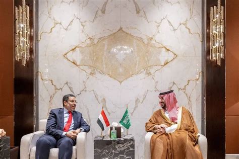 Khalid Bin Salman Bin Mubarak Discuss Developments In Yemen