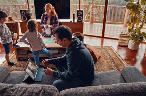 Hp Continues To Cultivate Healthy Hybrid Workplaces With Its New Devices Moor Insights And Strategy