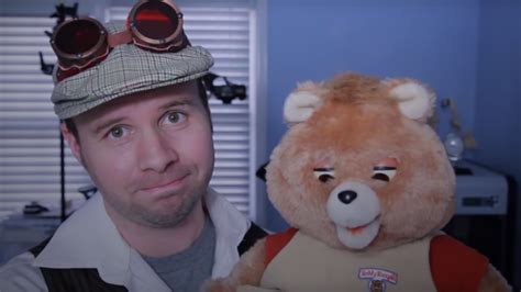 Raspberry Pi And Alexa Make Teddy Ruxpin Smarter Than The Average Bear Hackaday