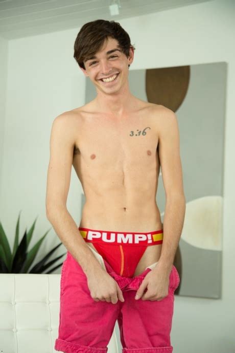 Cute Twink Grayson Lange Gets Double Fucked By Johnny Hill And Chad Piper