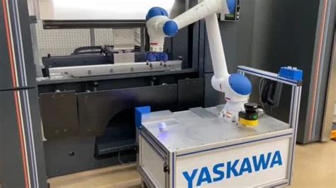 yaskawa 3 robot programming services for welding and handling model