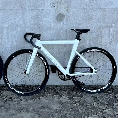 Constantine 콘스탄틴 Constantine Irvine 2024 Matt White On Bunjang Global Site