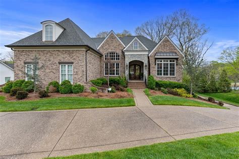 2455 Hidden River Ln Franklin Tn 37069 ®