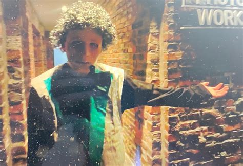 Inhyungin 춘천시립인형극단에서 함께 할 단원을 모집합니다 올 5월에는 공존과 부활 시리즈 중 첫번째로 가족의 의미와 관계를 되짚어 보면서 자신과 주변의 연결