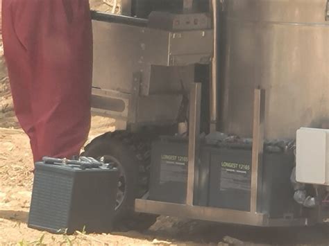 마산밧데리 진동밧데리 배터리 교환 전문점 힘찬배터리 마산 수입차 국산차 배터리전문점 산업용 롱기스트 밧데리 전문점