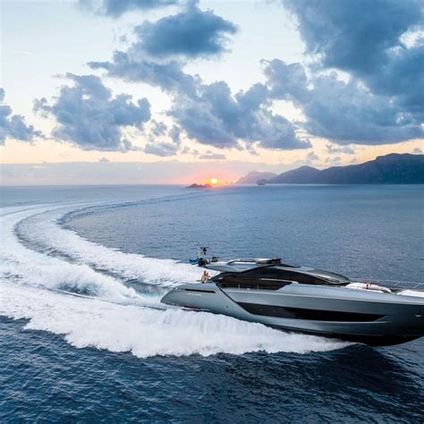Montenapo Yacht 89ft Riva 2023 Yachtbuyer