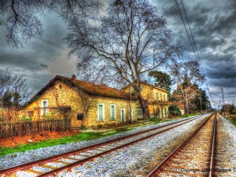 ΤΕΤΟΙΑ ΟΜΟΡΦΙΑ ΟΙ ΘΕΟΙ ΤΗΝ ΣΧΕΔΙΑΣΑΝ ΜΟΝΟ ΓΙΑ ΜΑΣ ΕΔΩ ΣΤΗΝ ΠΙΕΡΙΑ Old Train Station Greece