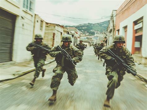 The Us Invasion Of Grenada 1983 War Wings Daily