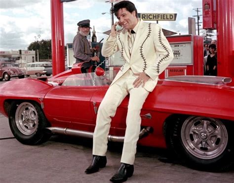 Rare Vintage Photographs Of Elvis Presley Posing With His Much Loved