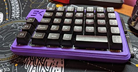 Eternal Keypad V1 2 Gasket Mount Case W Optional Tenting By Chewiedies