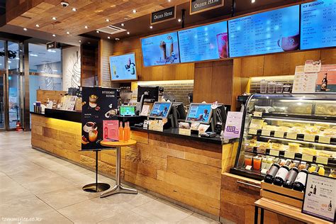 커피빈 신메뉴 크랜베리 크림치즈 스콘 헤이즐넛 아이스 블렌디드