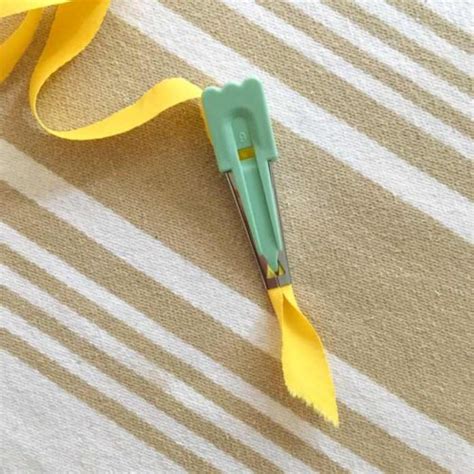 Simple Steps To Bias Tape With UNIQUE Bias Tape Maker
