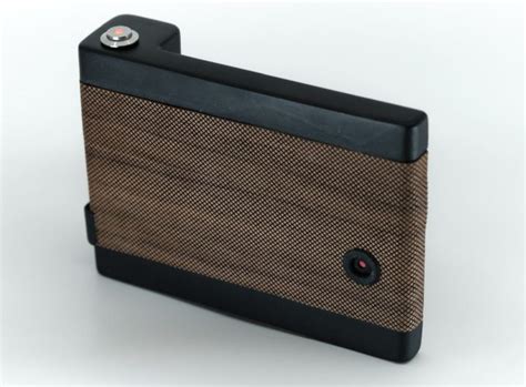 This DIY E Paper Instant Camera Is Like A Digital Polaroid For Ephemeral Photos Liliputing