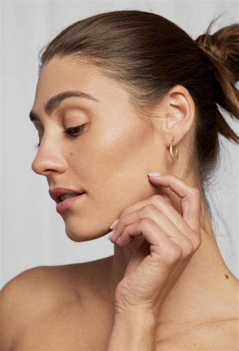 Bryn F Model Wink Models