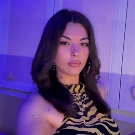 ᴍᴏʀᴇɴᴀ Morenamatera On Threads