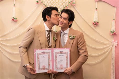 Hundreds Of Couples Tie The Knot As Thailand Legalises Same Sex