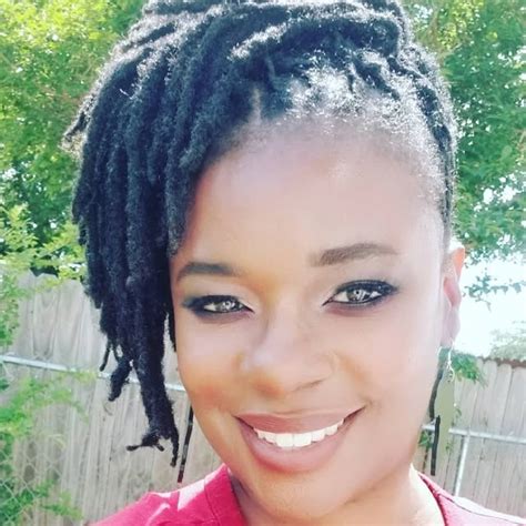 Alicia Aliciamilli1 • Threads Say More