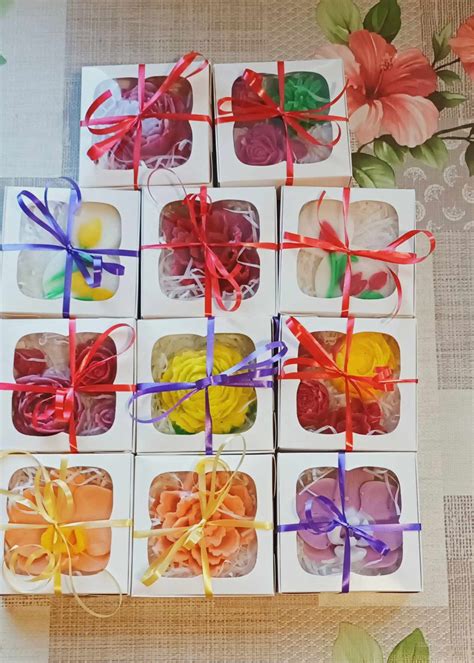 Ръчно изработен ароматен сапун в кутия цвете С УСМИВКА ЗА ВАС