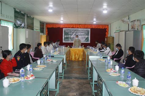 နမ့်စန်တွင် ဝန်ထမ်းပေါင်းစုံ ငွေစုငွေချေးအသင်းသားများအား စုဆောင်းငွေအပေ