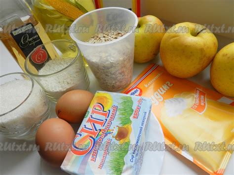 Пирог из овсяных хлопьев с яблоками и творогом 8 фото в рецепте