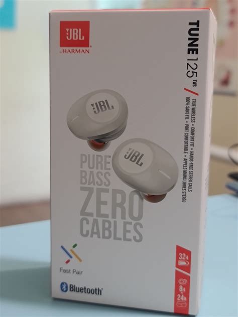 Jbl Pure Bass Zero Cables Tws Audio Earphones On Carousell