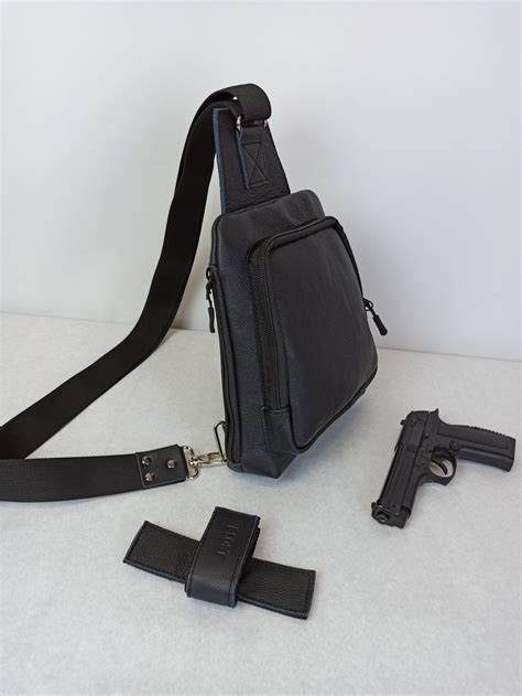 Сумка кобура шкіра для для скритого носіння зброї месенджер чоловіч 900 грн Кобури Львів