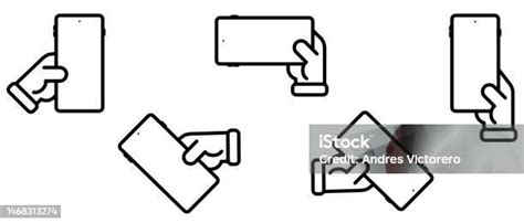 다양한 위치에 빈 화면이 있는 휴대폰을 들고 있는 손의 아이콘 세트 다양에 대한 스톡 벡터 아트 및 기타 이미지 다양 디자인 만짐 Istock
