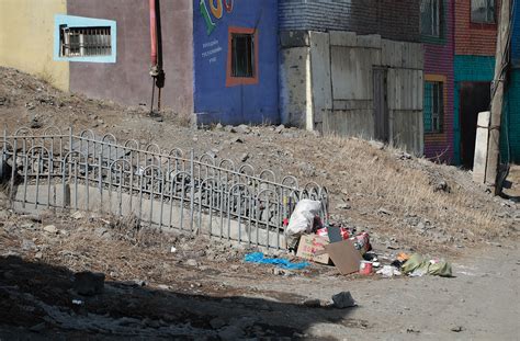 Өрх бүрийг орчны 50 метр хүртэлх талбайгаа цэвэрлэж хэвшихийг уриаллаа Hunnu Mn