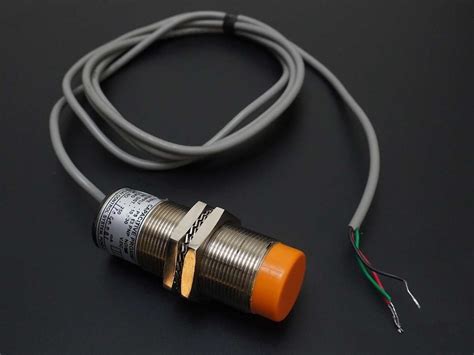 Capacitive Sensor Interfacing With ESP32 ESP32