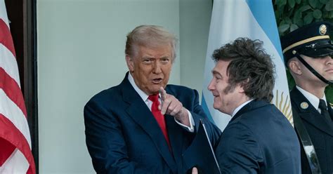 Un Grupo De Bancos De Eeuu Paralizan El Paquete De 20000 Millones De