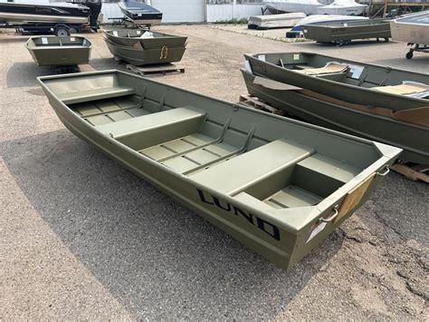 2027 Lund 1240 Jon Boat Tiller Barry Jays And Rainbow Marine