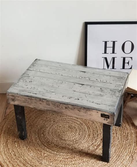 Table Bout De Canap Vintage Industriel Luckyfind