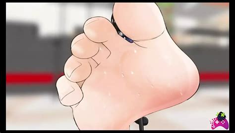 女王様大学零e8 汗ばんだ足を舐めるのは私の新しいアシスタントの役割です Xhamster