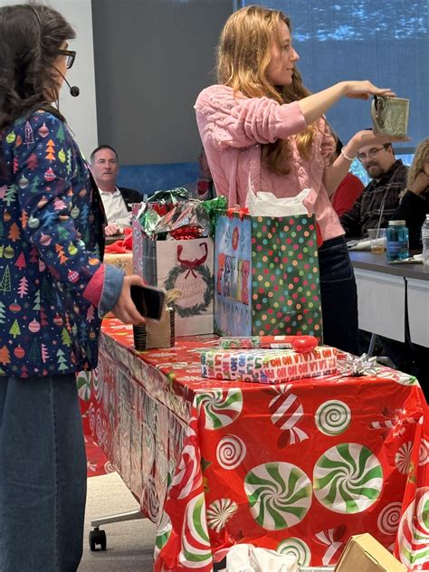 Iadc Hosts Holiday Luncheon In Houston