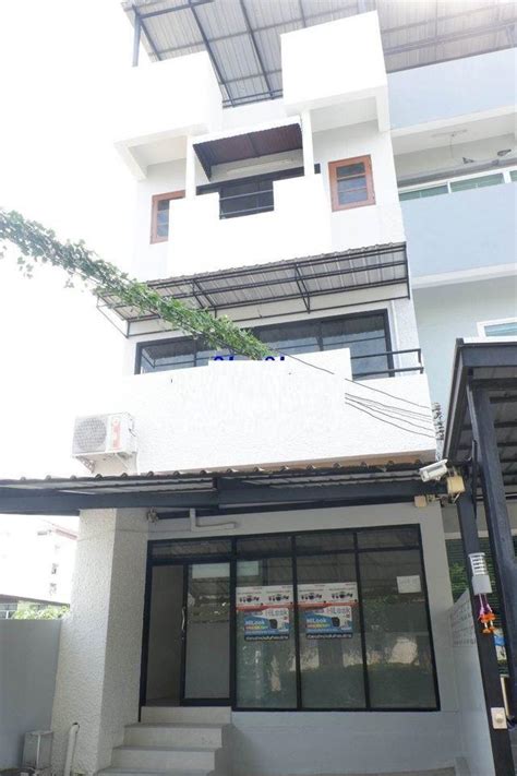 ให้เช่าอาคารพาณิชย์ 4ชั้น ซอยบางนา ตราด21 รหัสประกาศ B886 ราคา 24 000