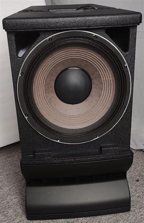 Line Array Speaker Dj System Powered Indoor Party Audio Equipment China Speaker Line Array