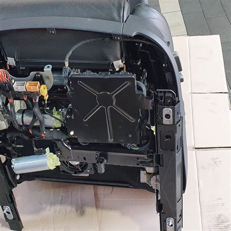 수입차정비 마일레 길우모터스 아우디a8 42 콰트로 운전석 전동 시트 작동 불량 전동시트 전후진