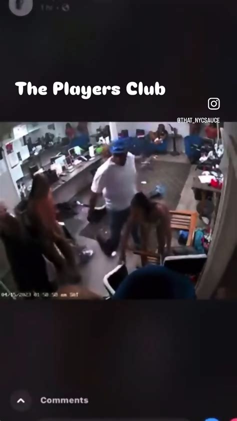 Hoes Fighting In The Club Eporner