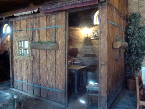 ძველი დუქანი რესტორანი Bigsale Ge