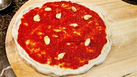 Stripping It All Away Meet Pizza In The Nude A Winner And So Simple