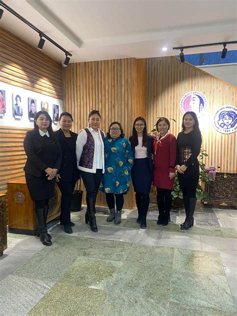 Дархан Уул Дархан Уул аймгийн эмэгтэйчүүдийн холбоо