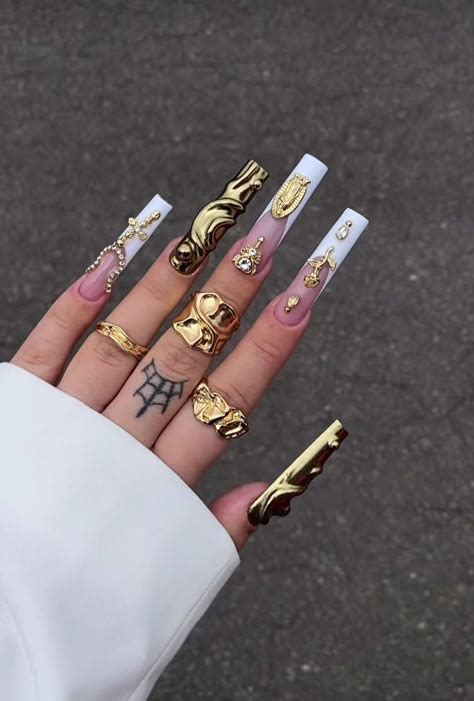Long Nails Design