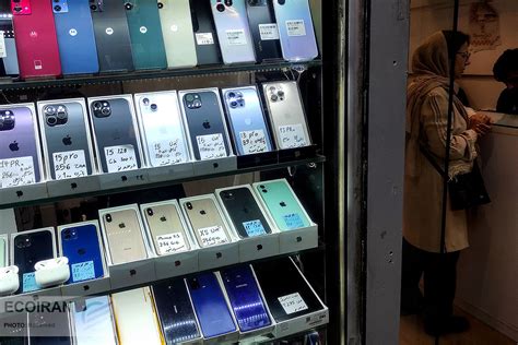 نحوه محاسبه حقوق ورودی تلفن همراه برای سال ۱۴۰۴ ابلاغ شد