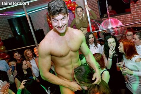 Hot Spanish Fitness Models Stripping And Fucking Page 19 Lpsg
