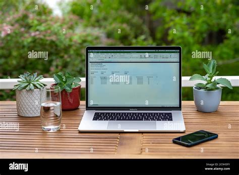 Microsoft Excel Hi Res Stock Photography And Images Alamy